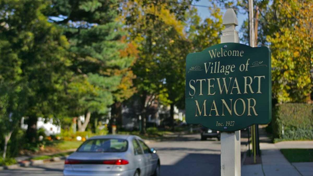 Taxes among top issues for Stewart Manor candidates - Newsday