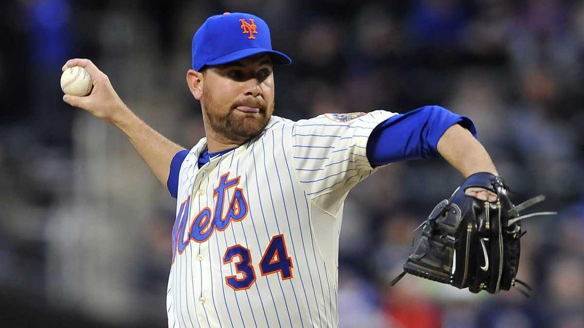Report: Mets to non-tender Mike Pelfrey, Andres Torres, Manny Acosta ...