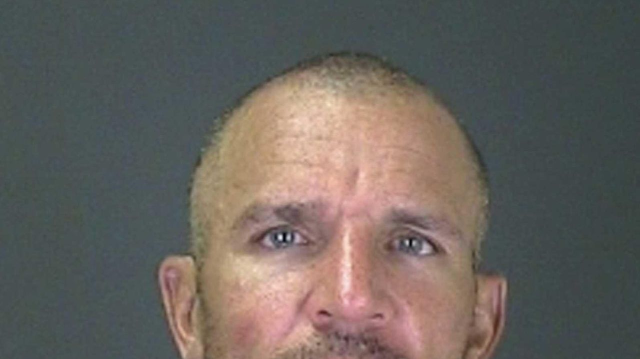 Jason Kidd arrested on DWI charge after crashing into pole - Newsday