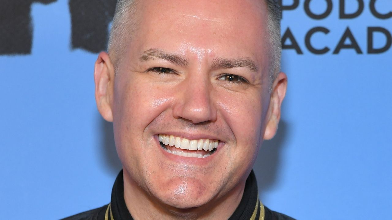 Ross Mathews weds Wellinthon García in Mexico - Newsday