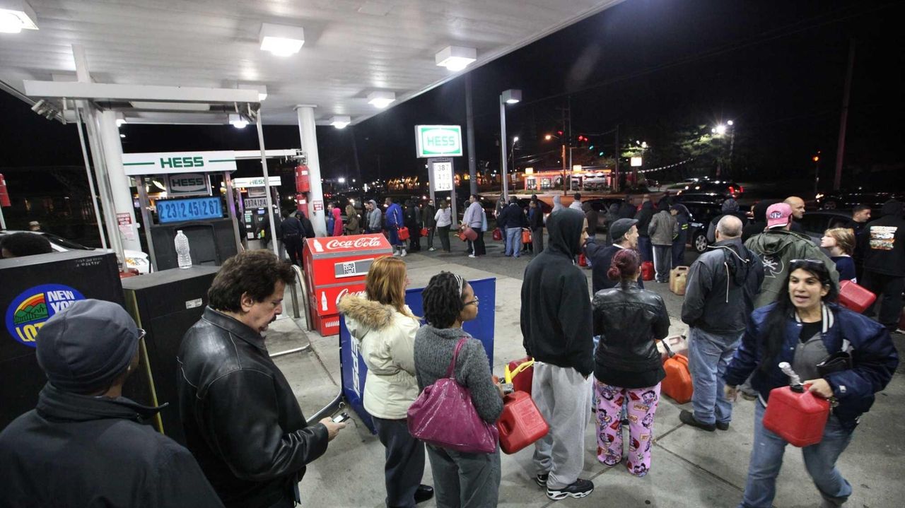 Feds to stock emergency fuel reserve in New York Harbor - Newsday