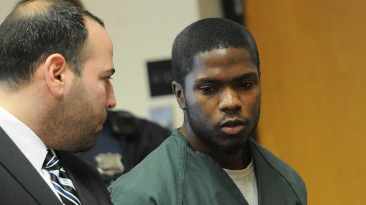 Man accused in 'knockout game' indicted, pleads not guilty - Newsday