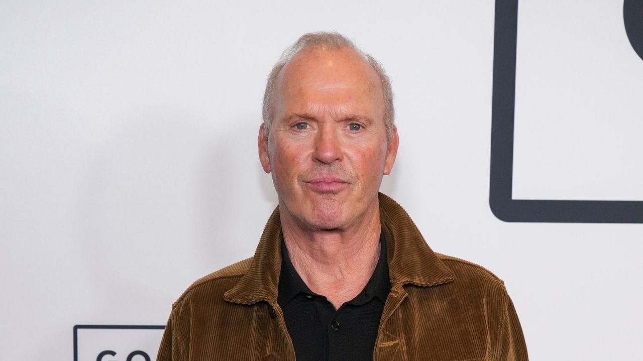 Actor Michael Keaton is named Man of the Year by Harvard's Hasty ...