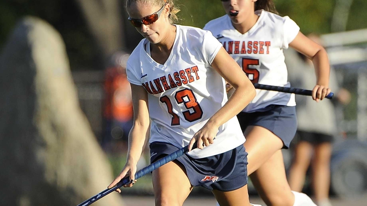 Manhasset 3, North Shore 1 - Newsday