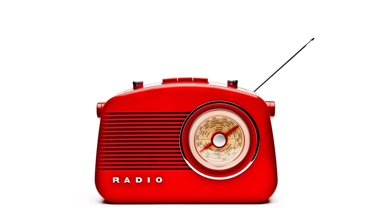 Radio still makes waves: Nielsen - Newsday
