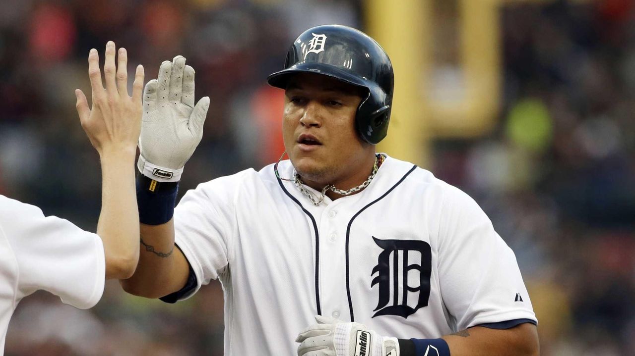 Miguel Cabrera out of Tigers lineup against Nationals - Newsday