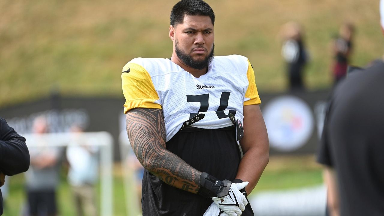 Steelers place rookie tackle Troy Fautanu on injured reserve with a ...