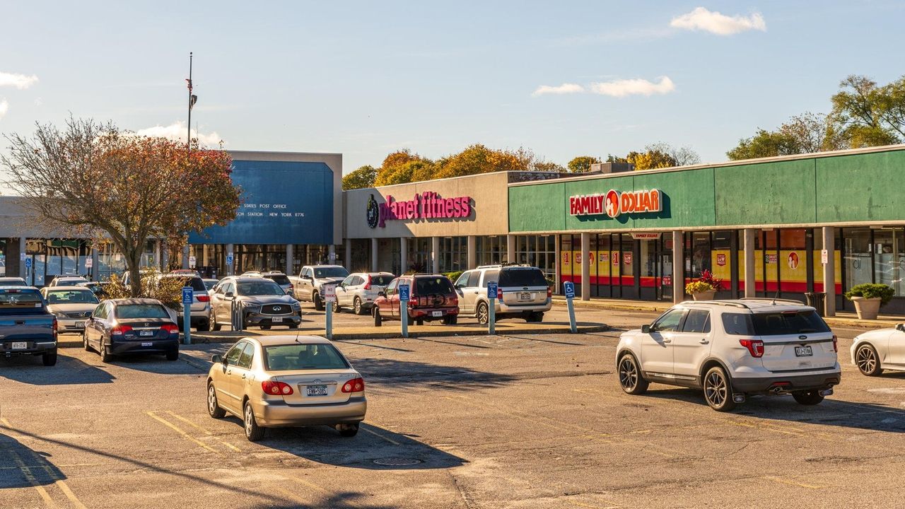 Port Jefferson Station residents question mall revamp plan that would ...