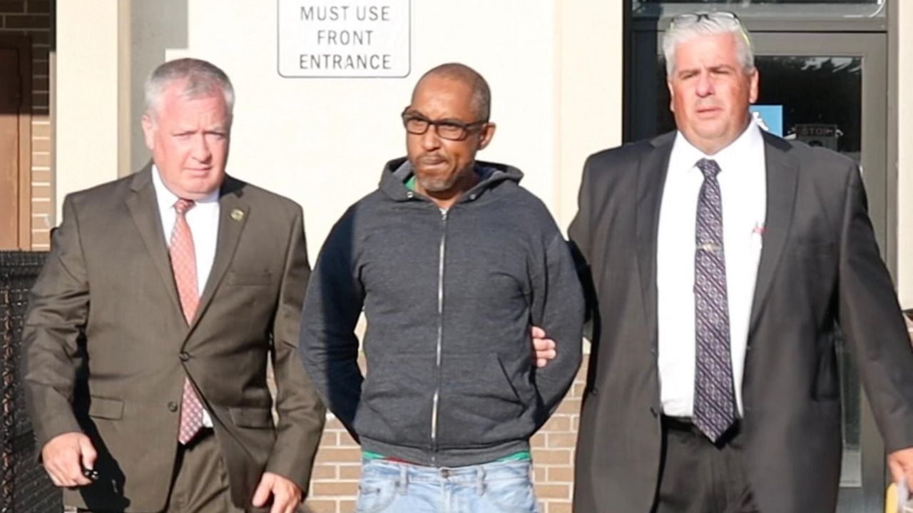 Opening statements begin in Wayne Chambers' murder trial in killing of ...