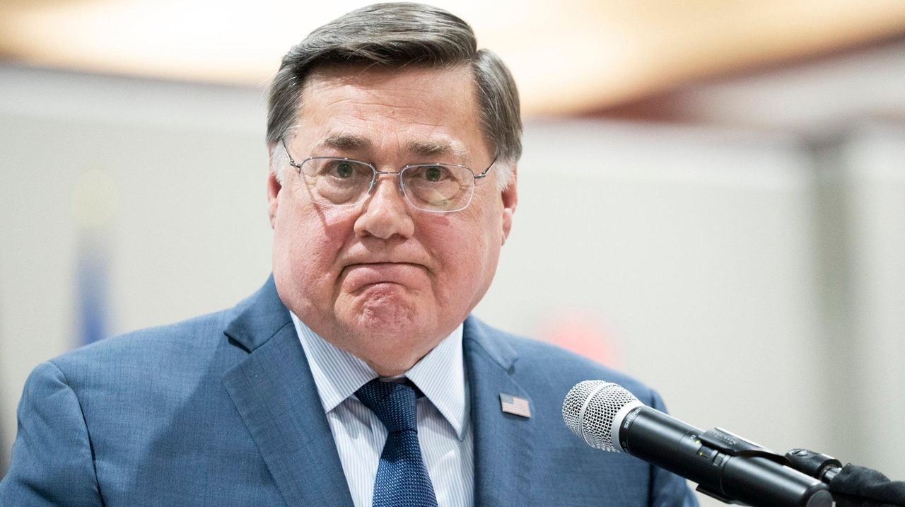 Brookhaven agrees to take part in $1.5B FIMP shoreline protection ...