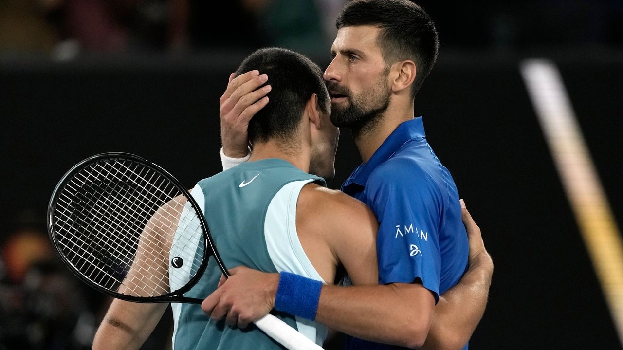 Australian Open: Novak Djokovic beats Carlos Alcaraz and gets closer to ...