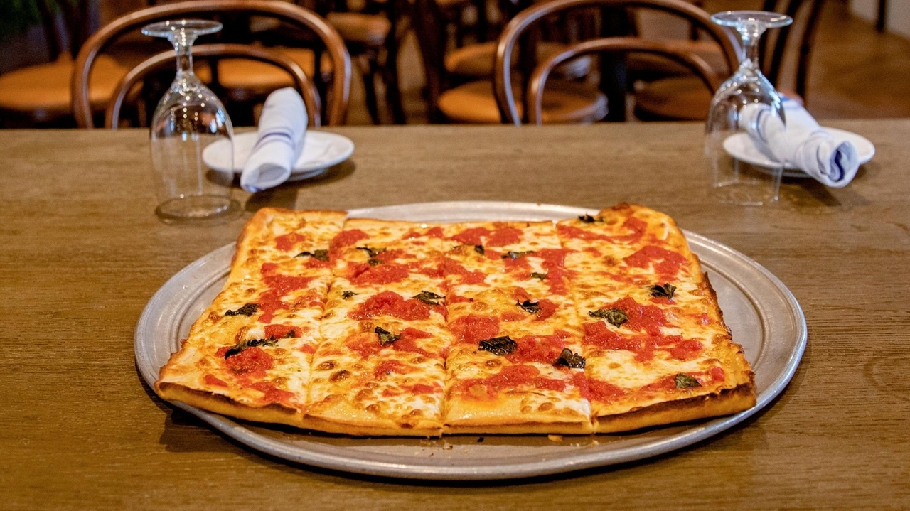 Umberto's opening at former Bellagio Pizzeria in Farmingdale - Newsday