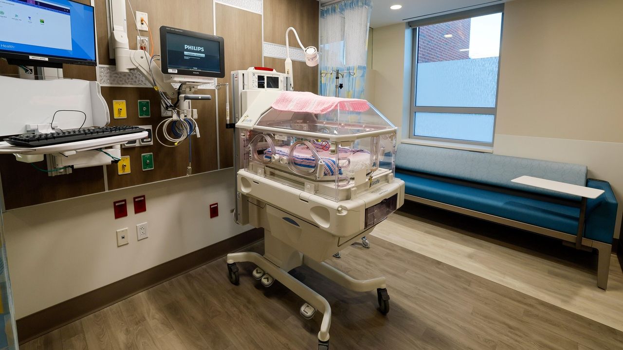 South Shore University Hospital opens new private rooms for preemies ...