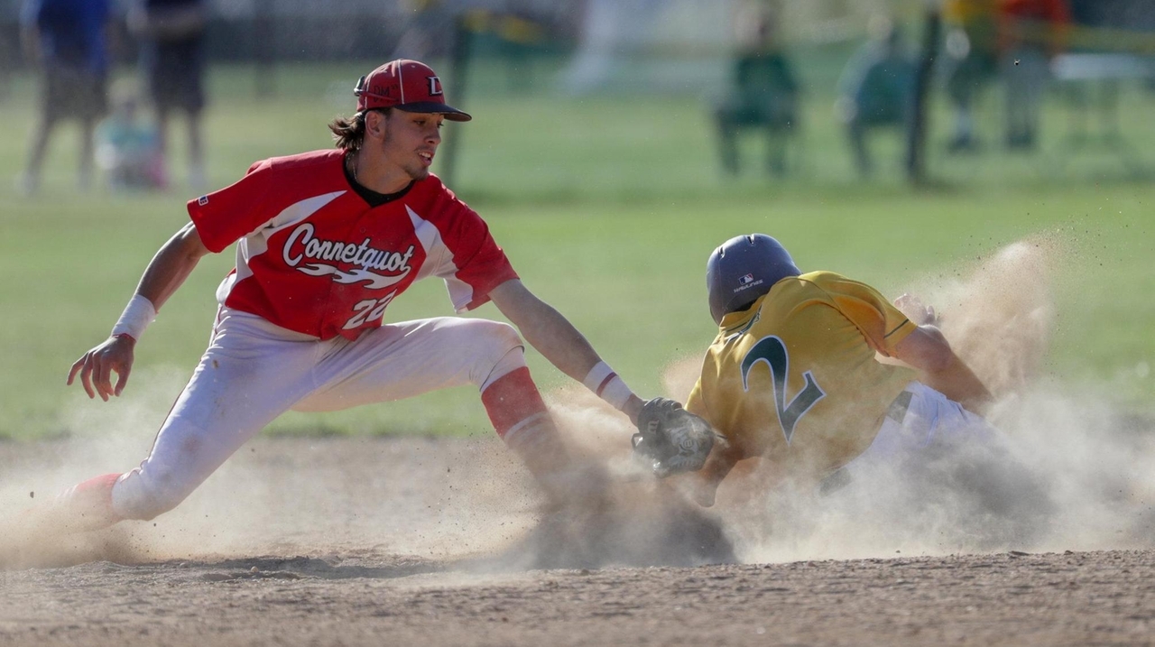 Suffolk Class AA baseball final: Ward Melville vs. Connetquot - Newsday