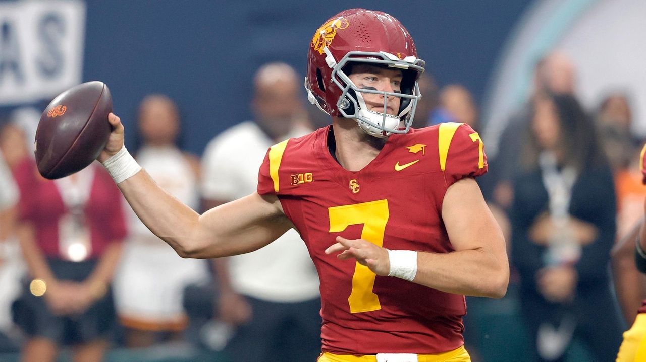 Miller Moss makes first home start when No. 13 USC looks to build on ...