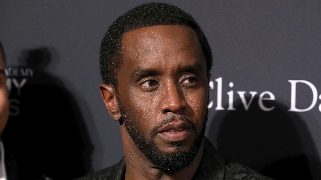 Federal judge sets May 5 as trial date for Sean 'Diddy' Combs' sex trafficking, racketeering ...