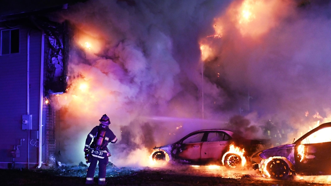 Early morning fire destroys Commack home; 8 people displaced - Newsday