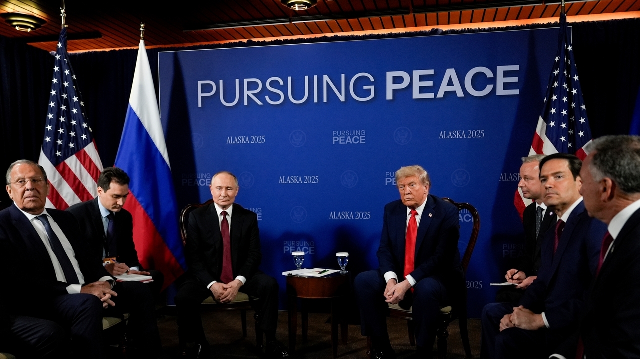 Trump reverses on the need for a ceasefire before a potential peace ...