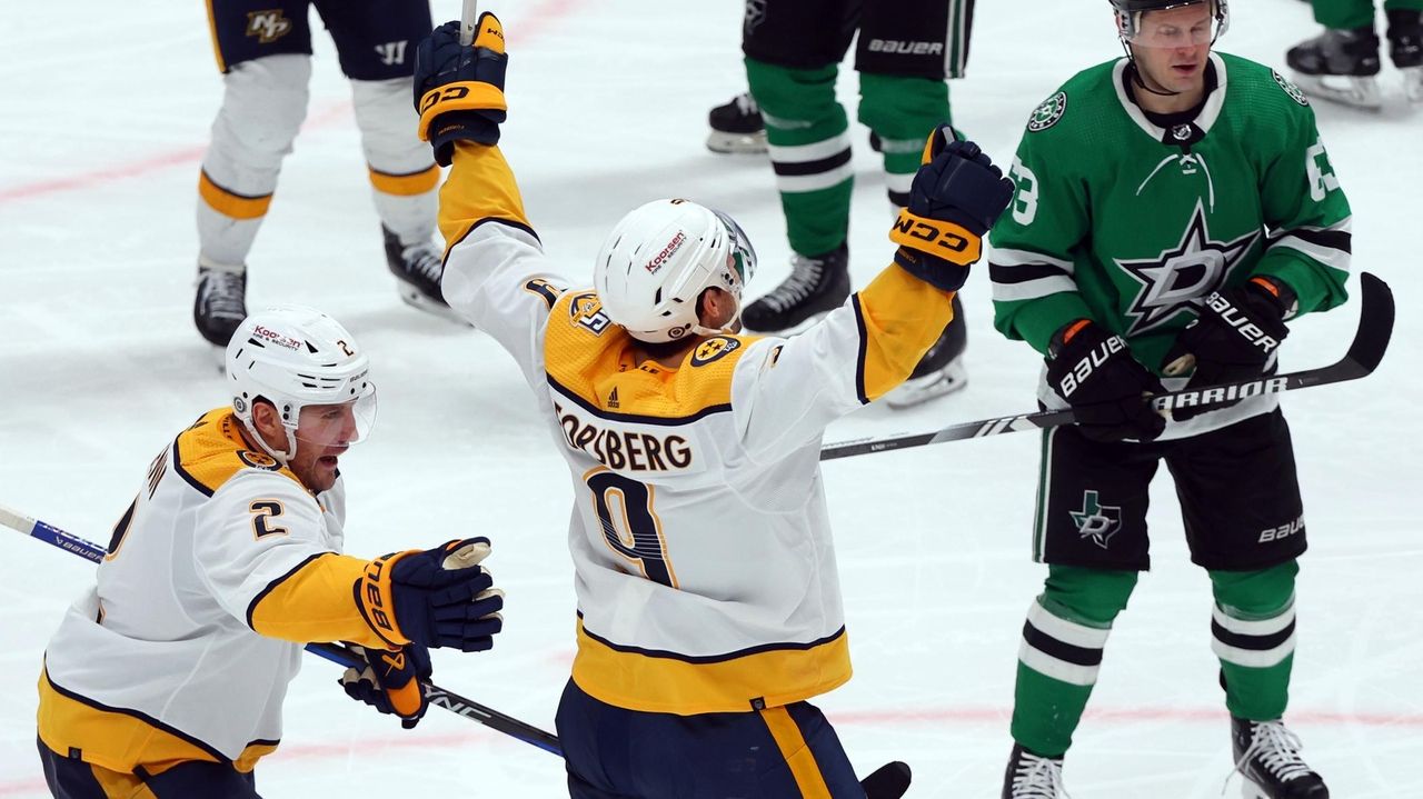 Forsberg scores 2 in third period as Predators beat Stars 4-3 - Newsday