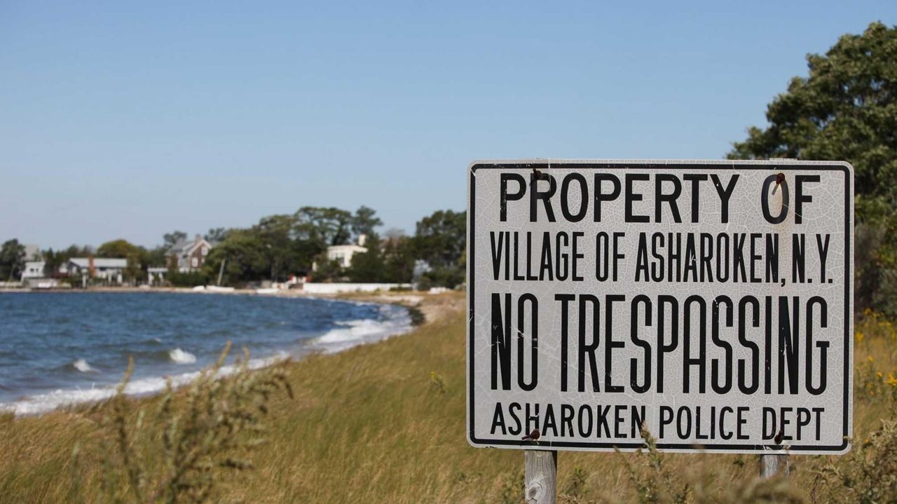 Asharoken offers new plan for public access to private beaches - Newsday