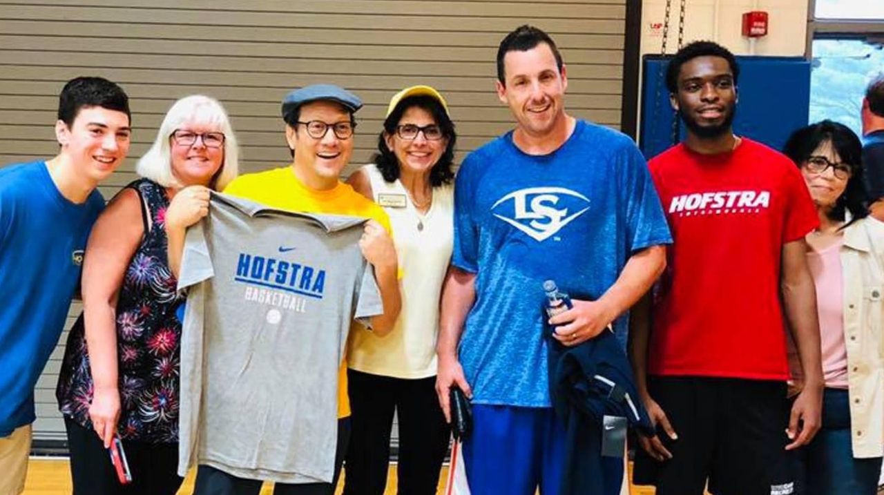 Adam Sandler shoots hoops at Hofstra - Newsday