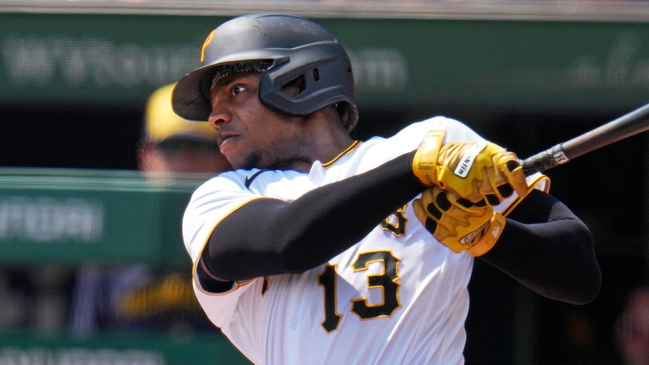 Frustrated Pirates 3B Ke'Bryan Hayes is ready for MLB to switch to ...