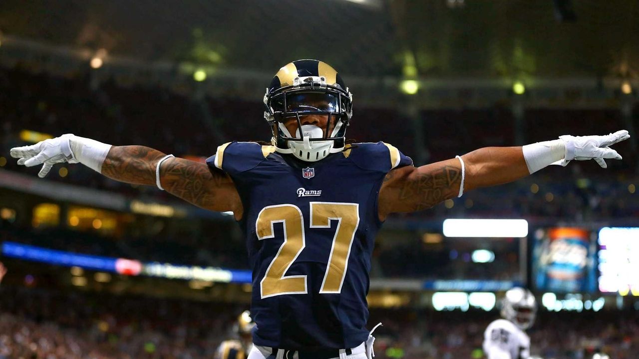 St. Louis Rams dominant in rout of Oakland Raiders - Newsday