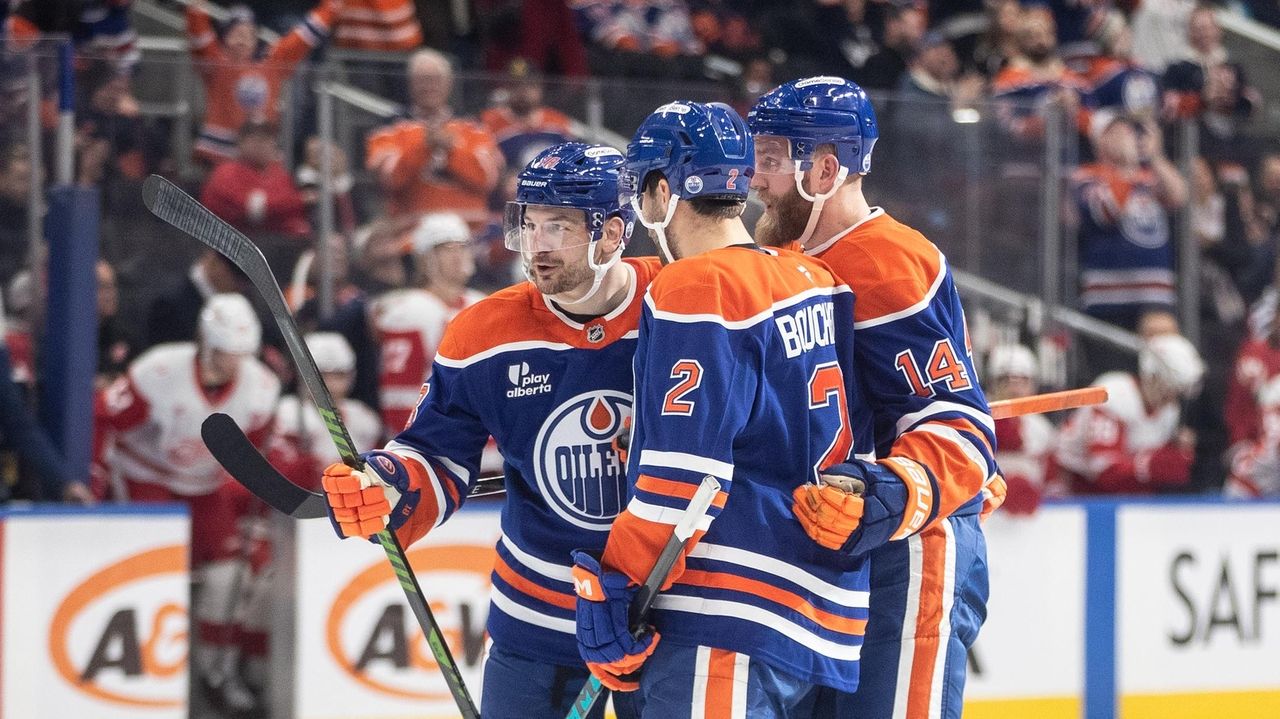 Hyman has 3 goals, McDavid gets 4 assists as Oilers beat Red Wings 4-1 ...