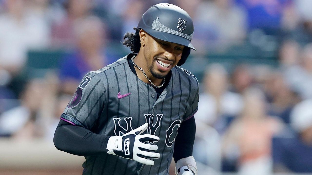 Mets' Francisco Lindor keeps smiling, even during a grim hitting streak ...