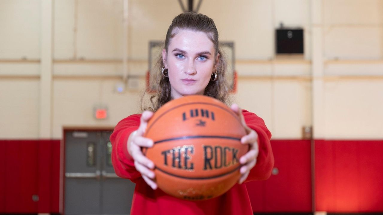 LuHi's Kate Koval commits to Notre Dame - Newsday