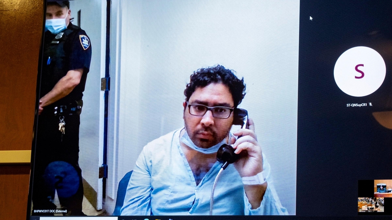 Peter Zisopoulos, accused in stabbing of FDNY paramedic Alison Russo ...