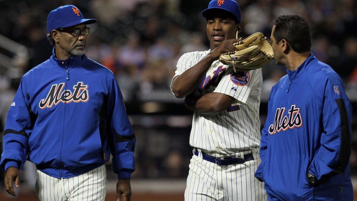 Mejia leaves with injured shoulder in third inning - Newsday