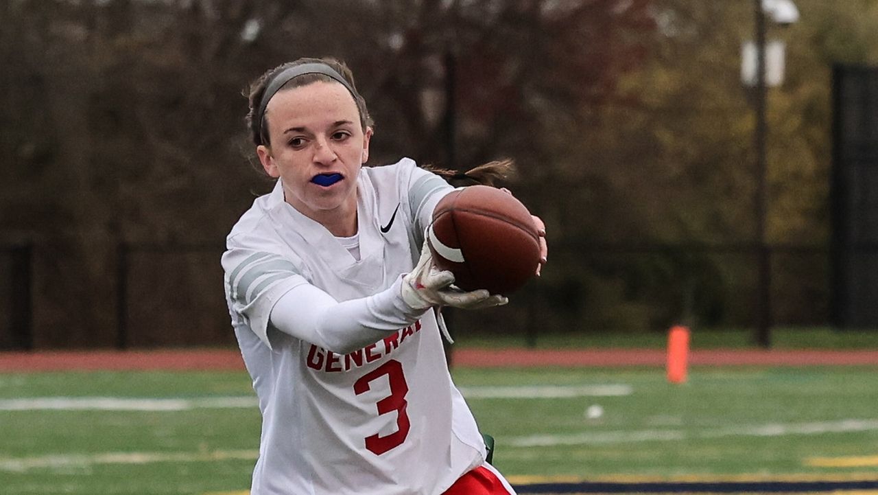 Kealey's TD run, conversion pass lead MacArthur flag football over ...