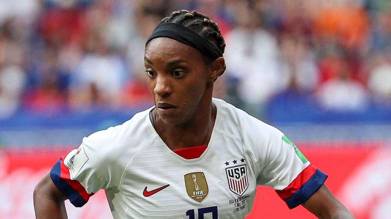 Schedule doesn't slow down after World Cup win for Crystal Dunn - Newsday