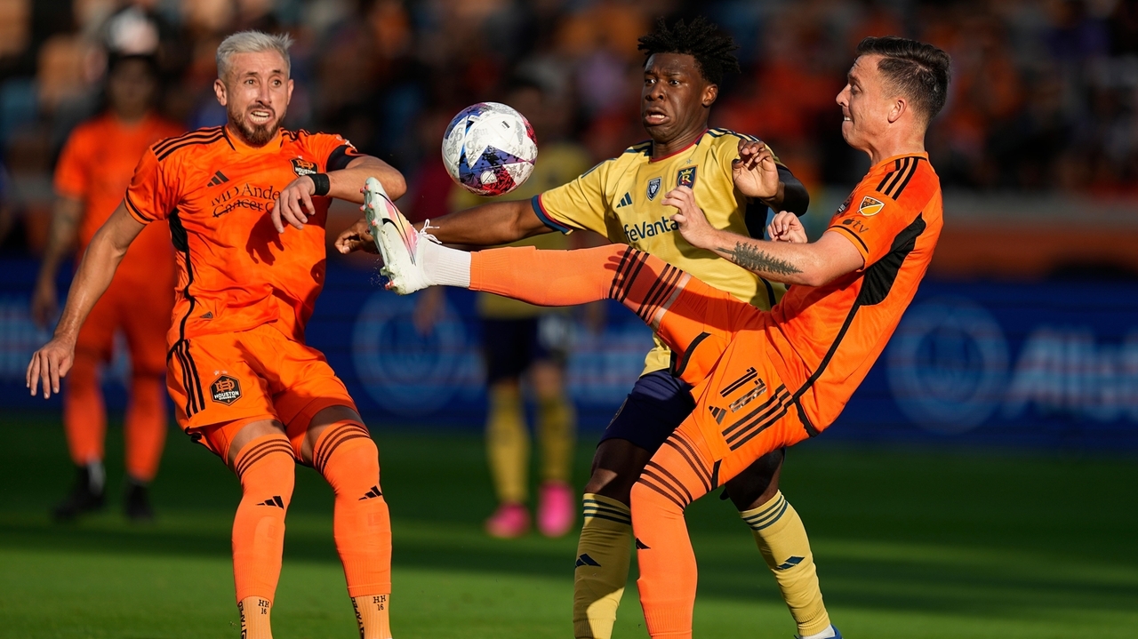Bassi, Herrera each score a goal as Dynamo beat RSL 2-1 in Game 1 - Newsday