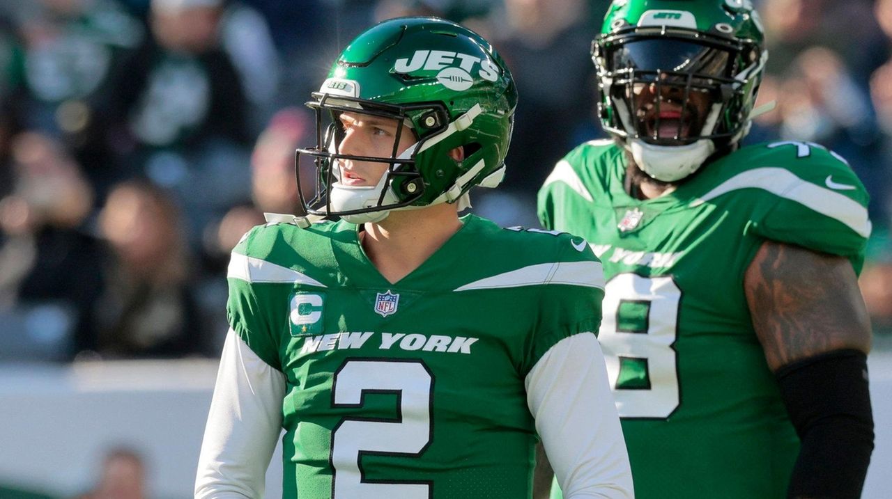 Acting head coach Ron Middleton will lead new-look Jets against Jaguars ...