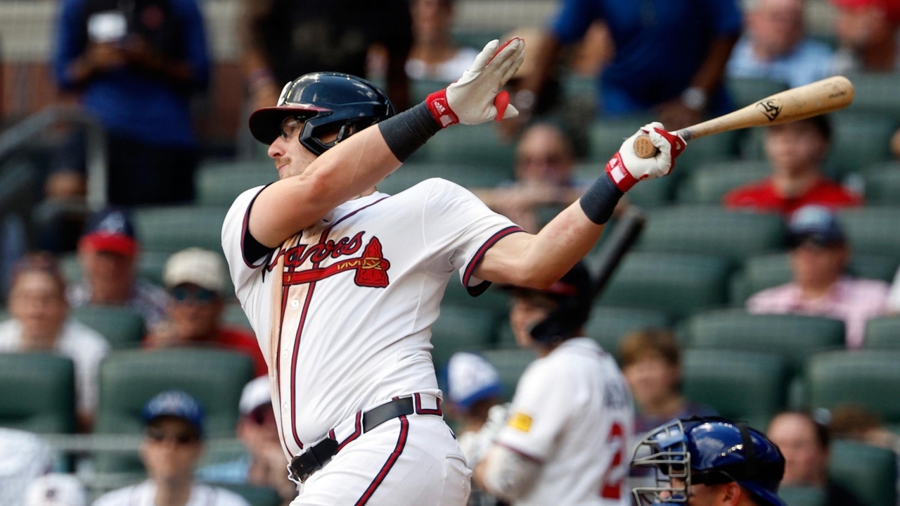 Braves catcher Sean Murphy will undergo season-ending surgery to repair ...