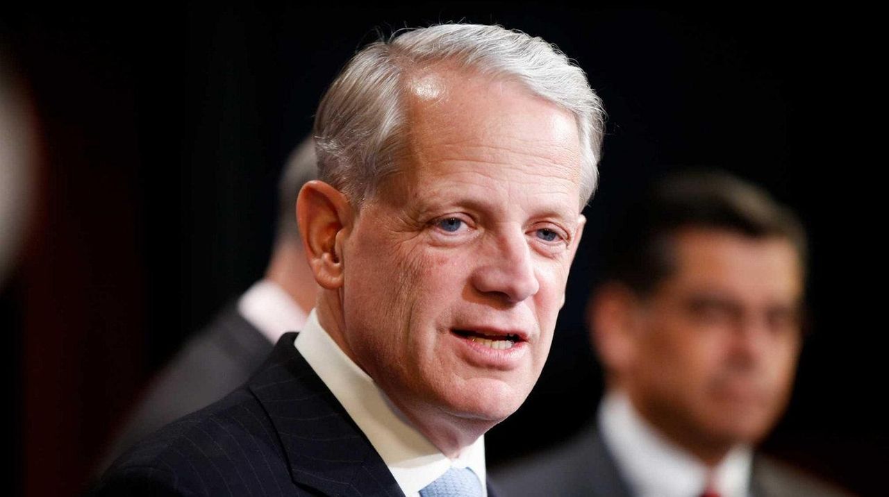 Steve Israel joins CNN as commentator - Newsday