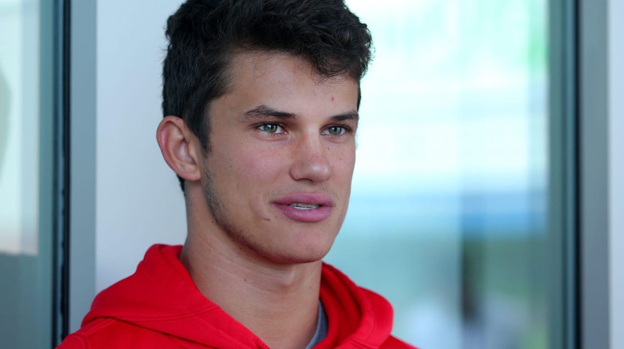 Justin Halley just wants to be model player for Giants - Newsday