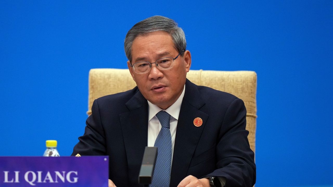Chinese leaders pledge 'moderately loose' monetary policy, more support ...