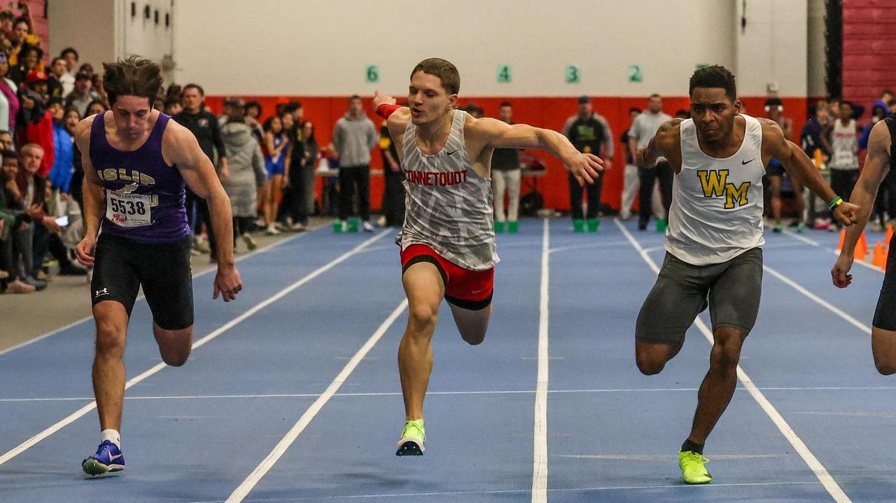 Ward Melville's Joglanio Alcindor qualifies for state championships in ...