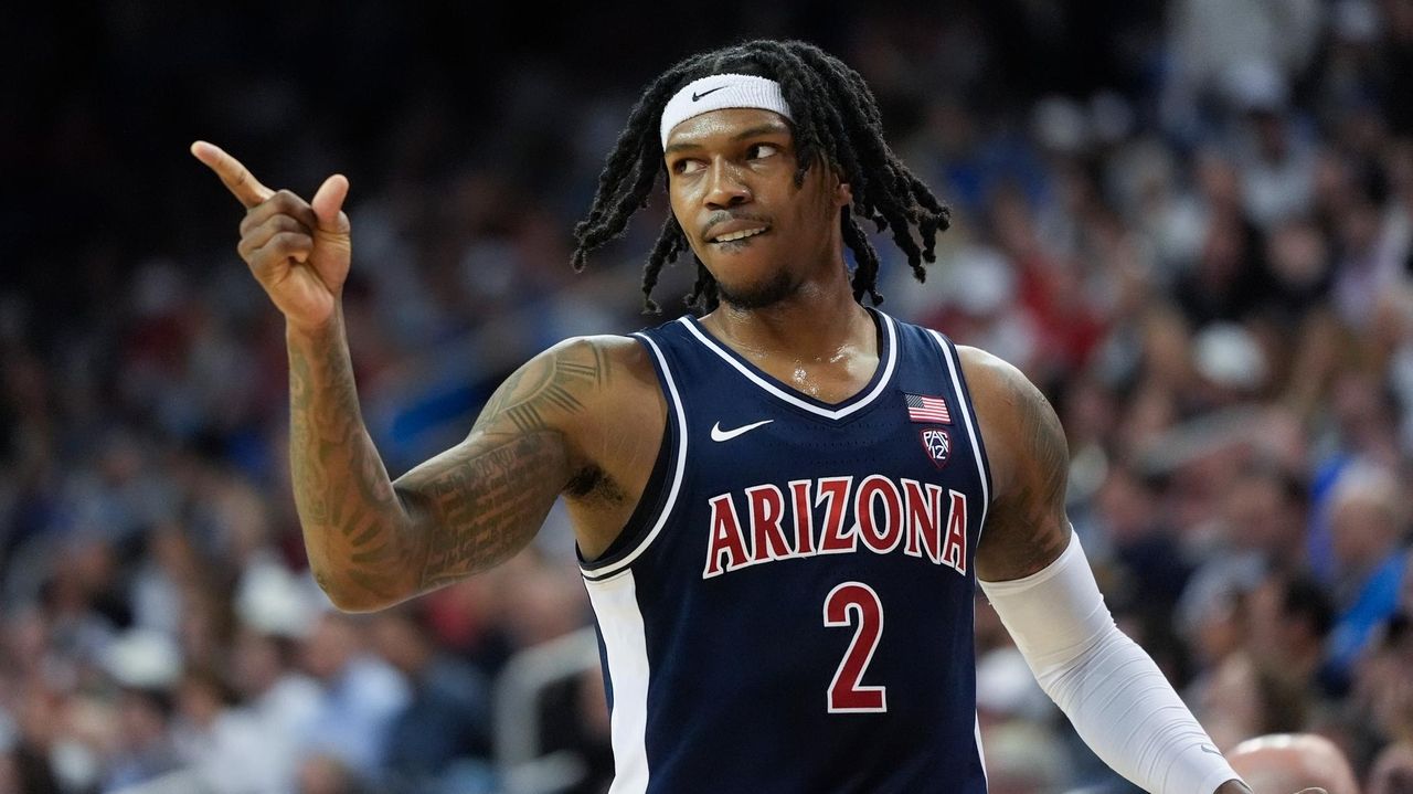 Arizona's Caleb Love wins AP Pac-12 player and newcomer of the year in ...
