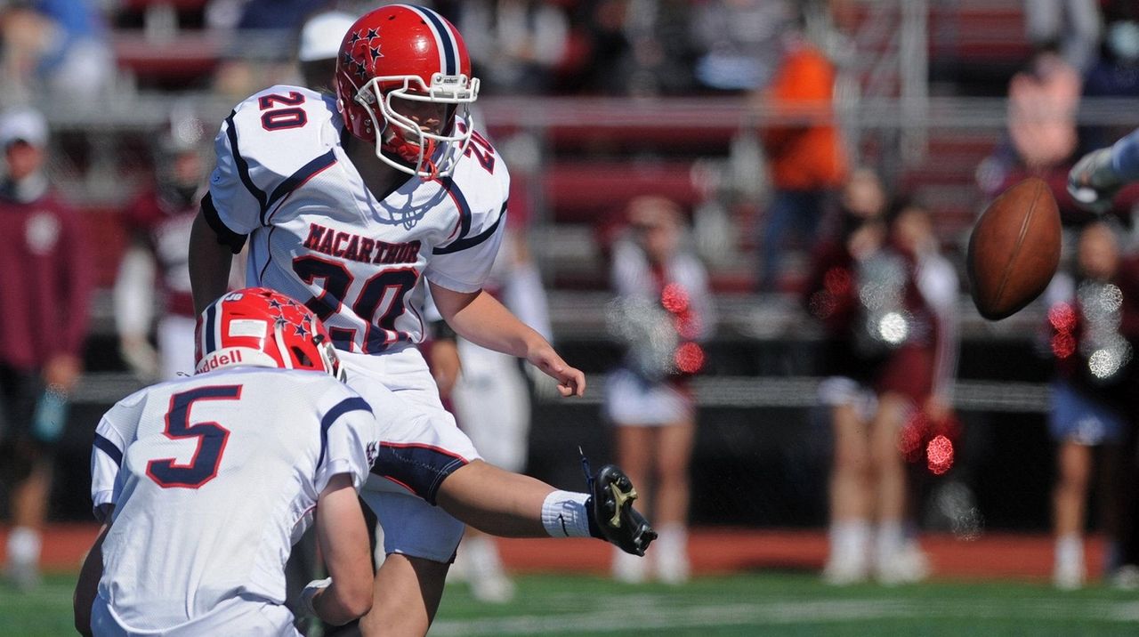 Alyssa Accordino on making history as MacArthur's first female kicker ...