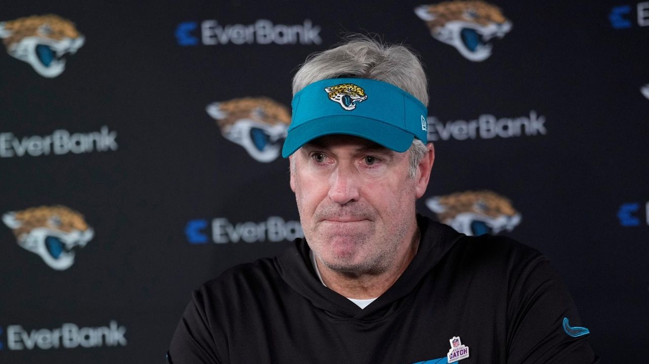 Jaguars coach Doug Pederson says he has 'not lost the locker room,' and his players agree - Newsday