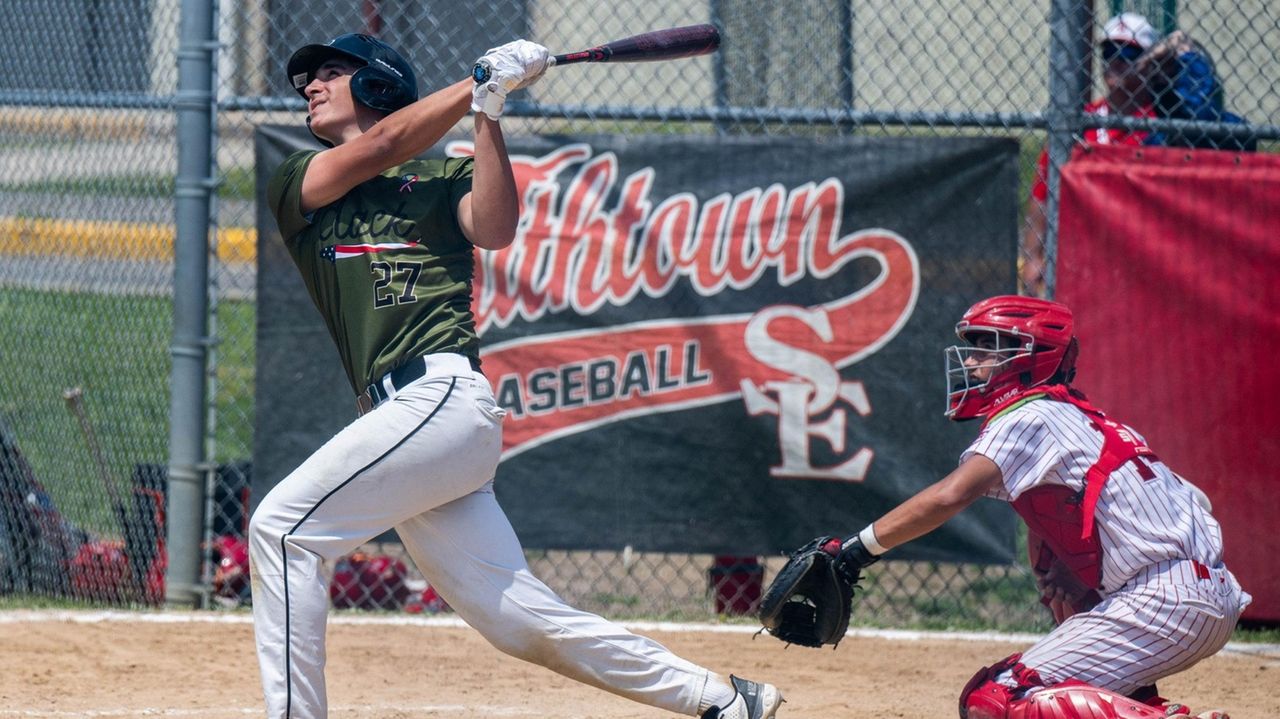 Suffolk Class AA baseball finals: Commack vs. Smithtown East - Newsday