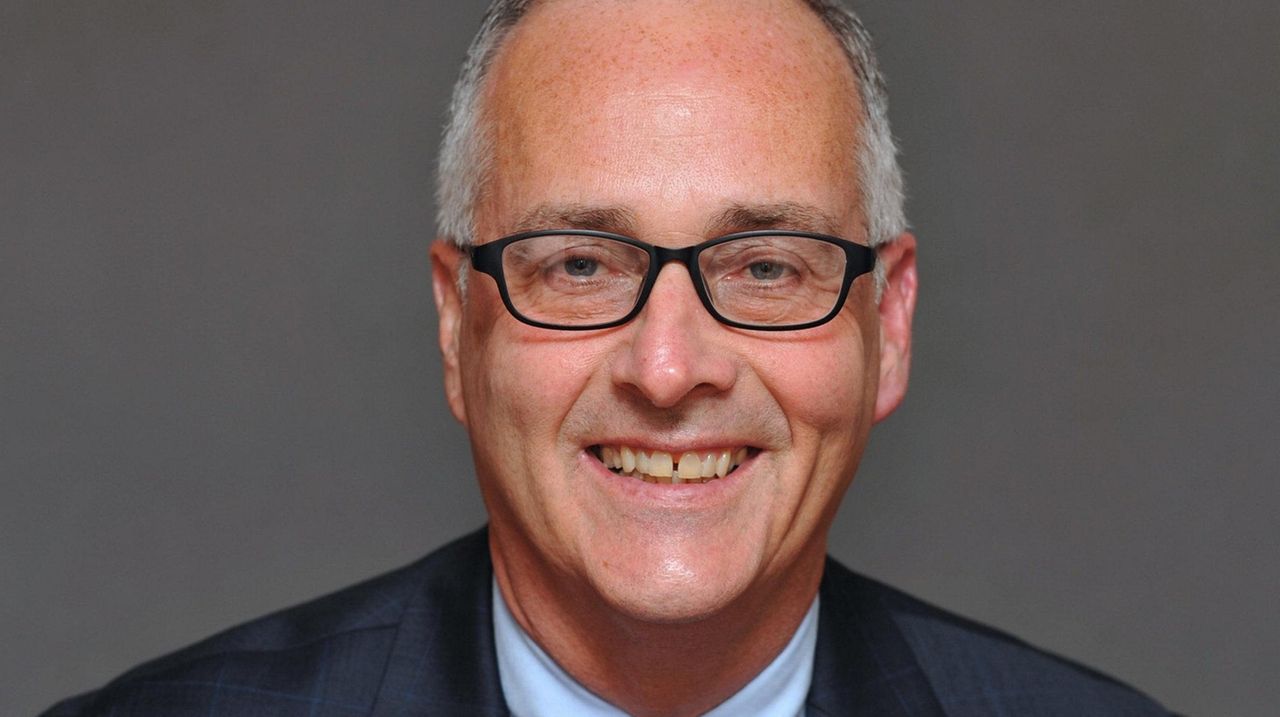 NY adds 5 elected judges after scrutiny of appointment practice - Newsday