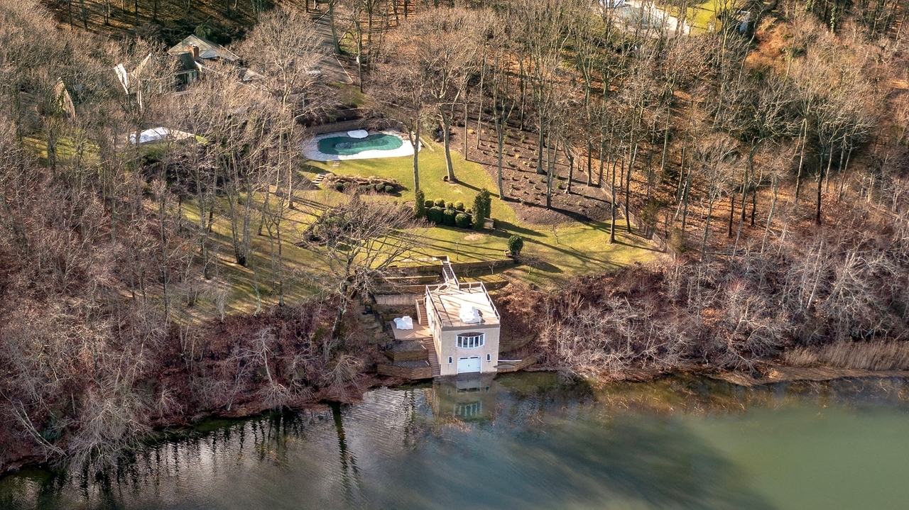 Court rules against Nissequogue homeowner in Stony Brook Harbor dock ...