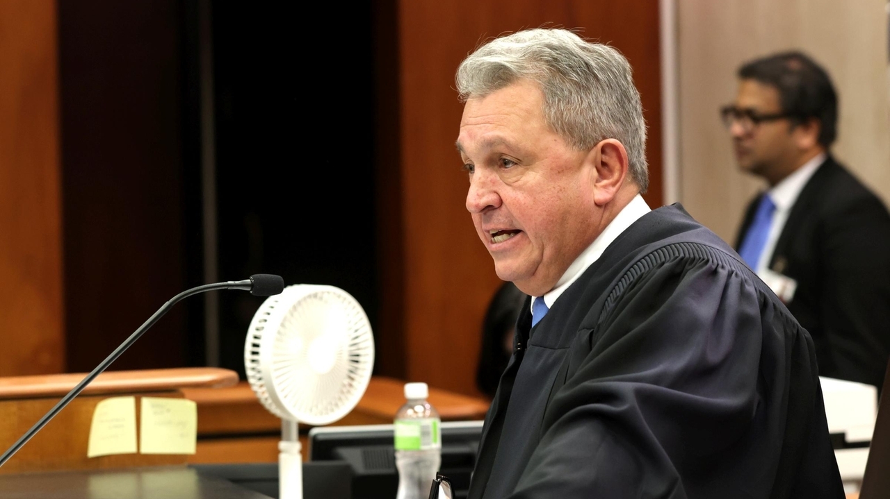 Justice William Condon passes down Michael Valva's sentence - Newsday