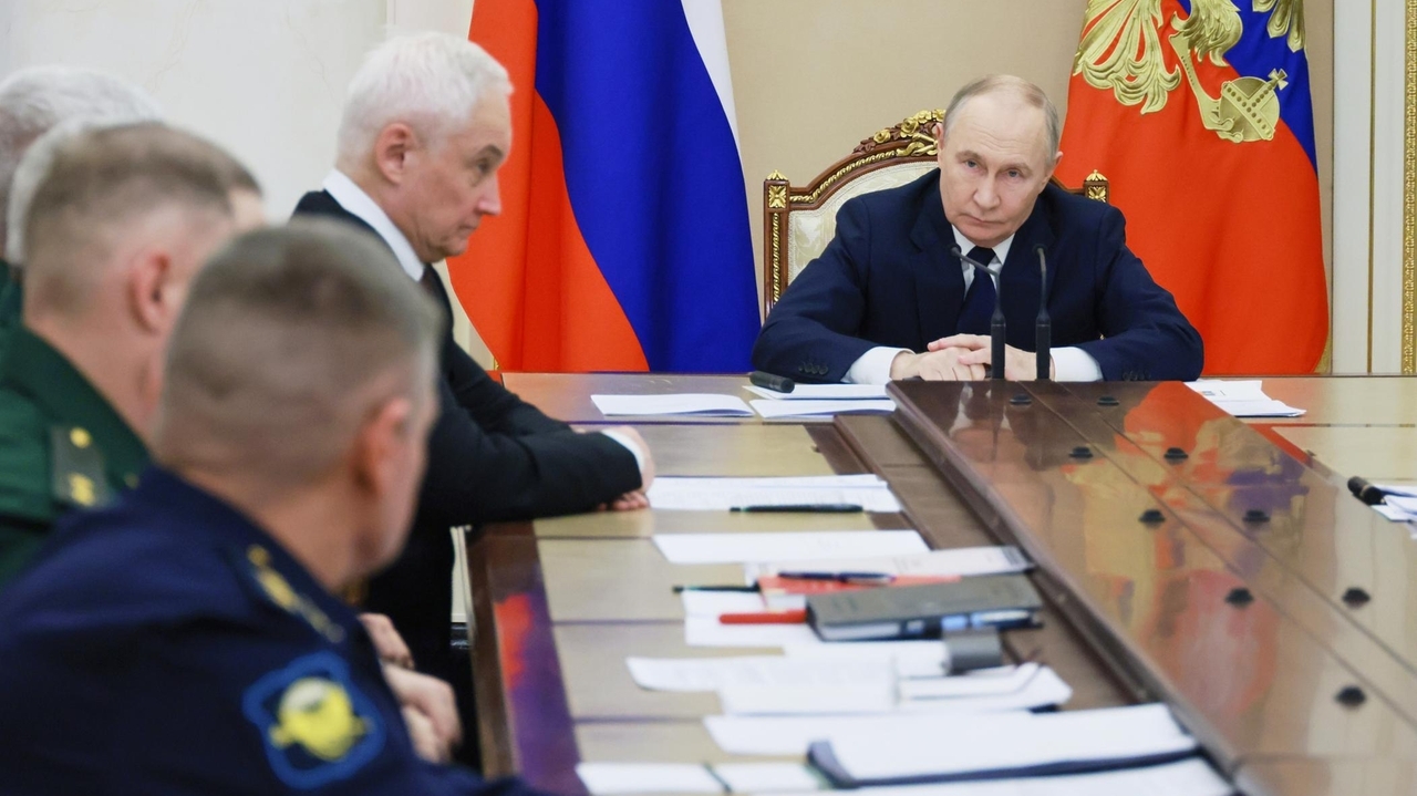 Russian spies are aggressively seeking Western technology as sanctions ...