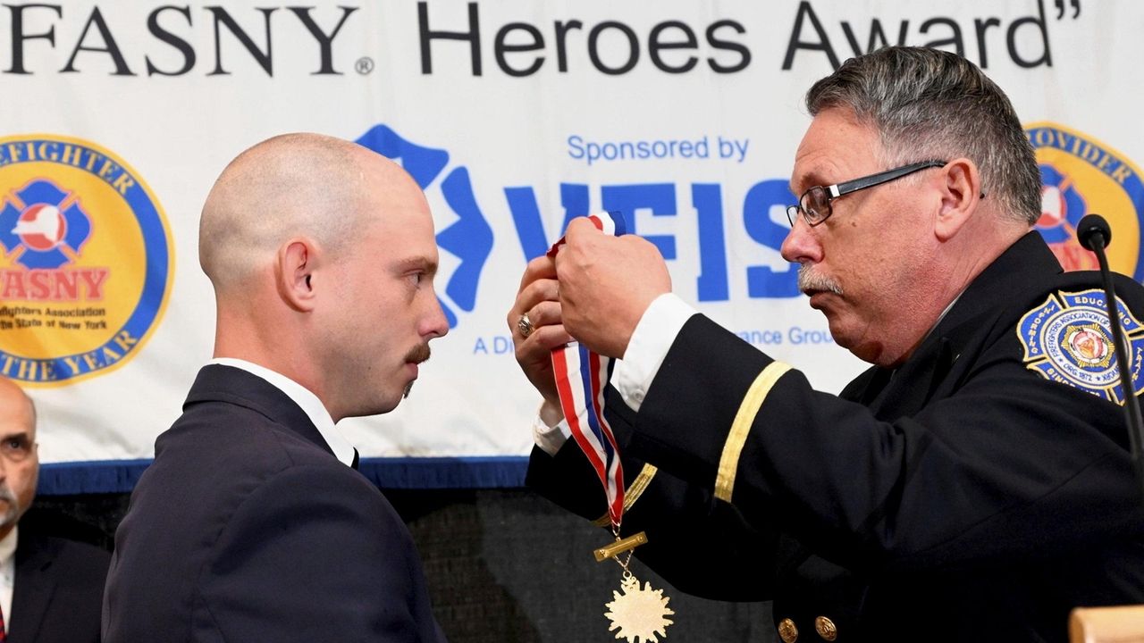 Justin Berry named state Firefighter of the Year for rescue in ...